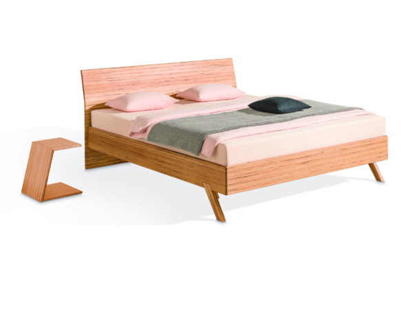 The solid wood bed LARIA MAXI | dormiente